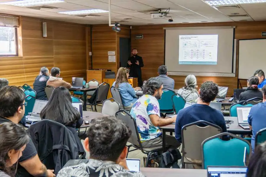 Jornada de Herramientas de Inteligencia Artificial para la ...
